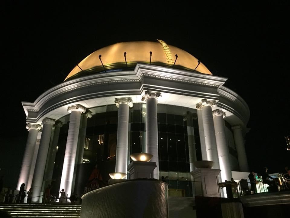 Created for extraordinary moments – The Lebua Hotel in Bangkok | House ...